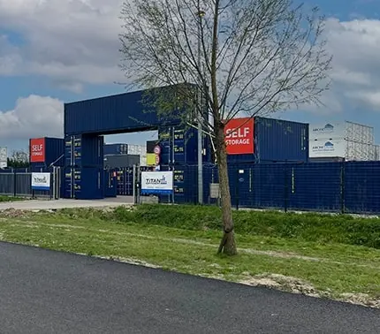 Container Locations - US & Canada - 40+ Yards - TITAN